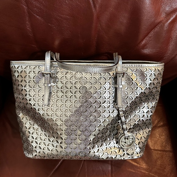 MICHAEL Michael Kors | Bags | Michael Michael Kors Silver Handbag ...